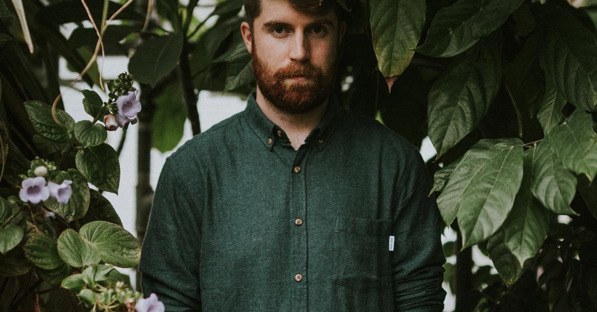 Adam Barnes singer-songwriter from Oxford